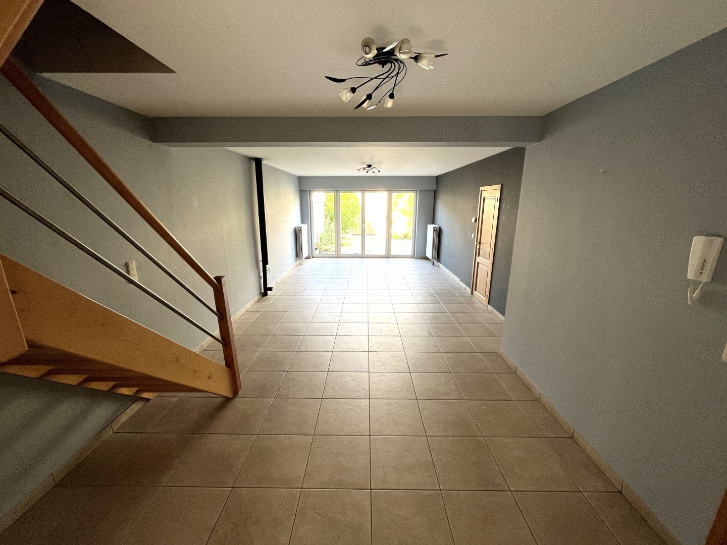 Ruime ééngezinswoning met alle modern comfort, tal van mogelijkheden en ...