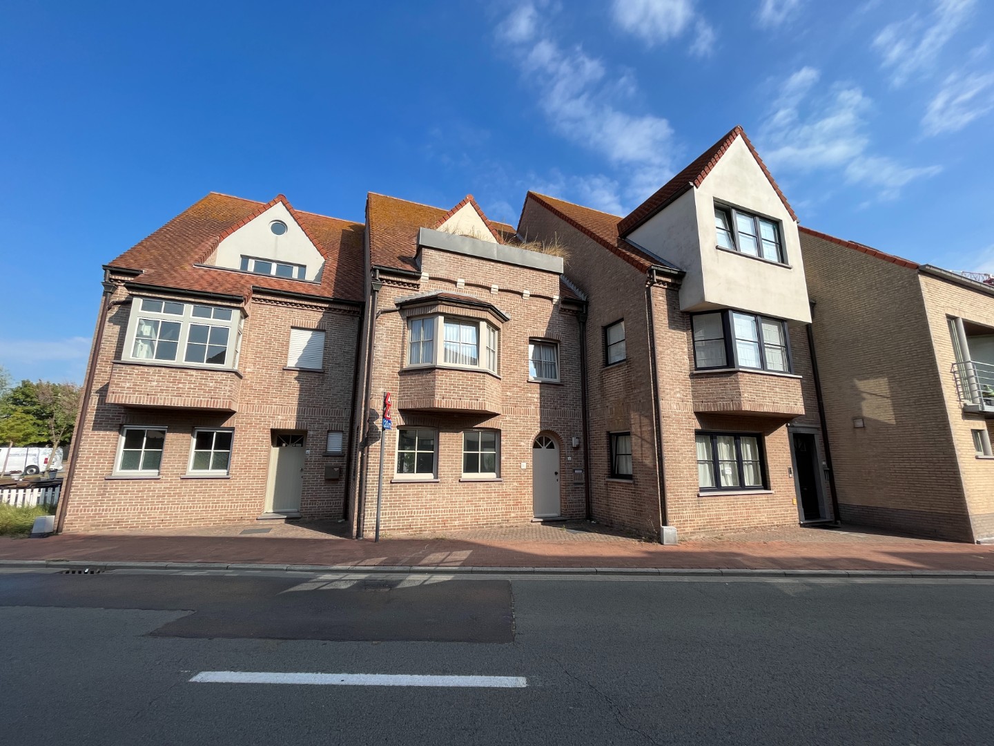 Ruime ééngezinswoning met alle modern comfort, tal van mogelijkheden en ...